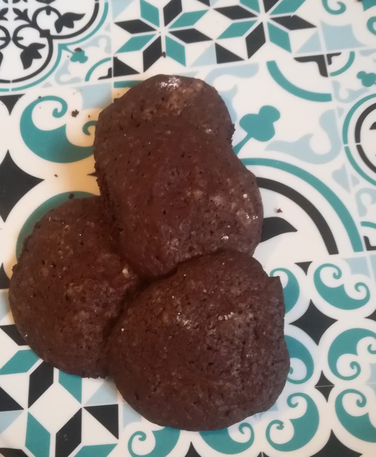 Cookies au chocolat façon Tupperware | La passion au bout des doigts ...